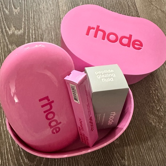 RHODE | Makeup | Rhode Jelly Bean Lip Tint Peptide Glazing Fluid ...